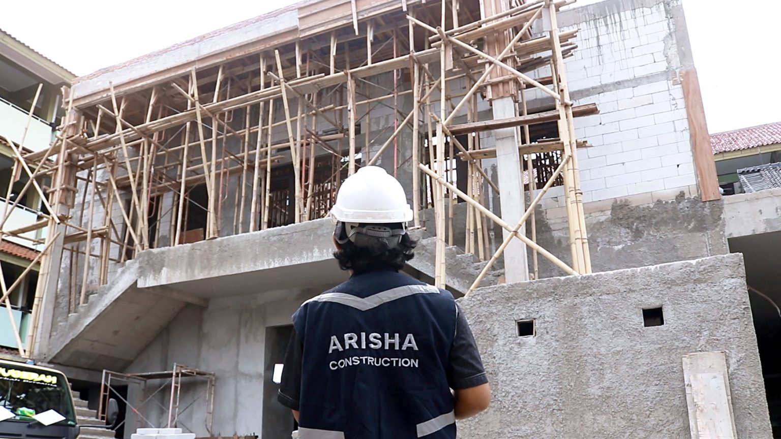 Pentingnya Membangun Rumah Bersama Kontraktor! - Arisha Construction
